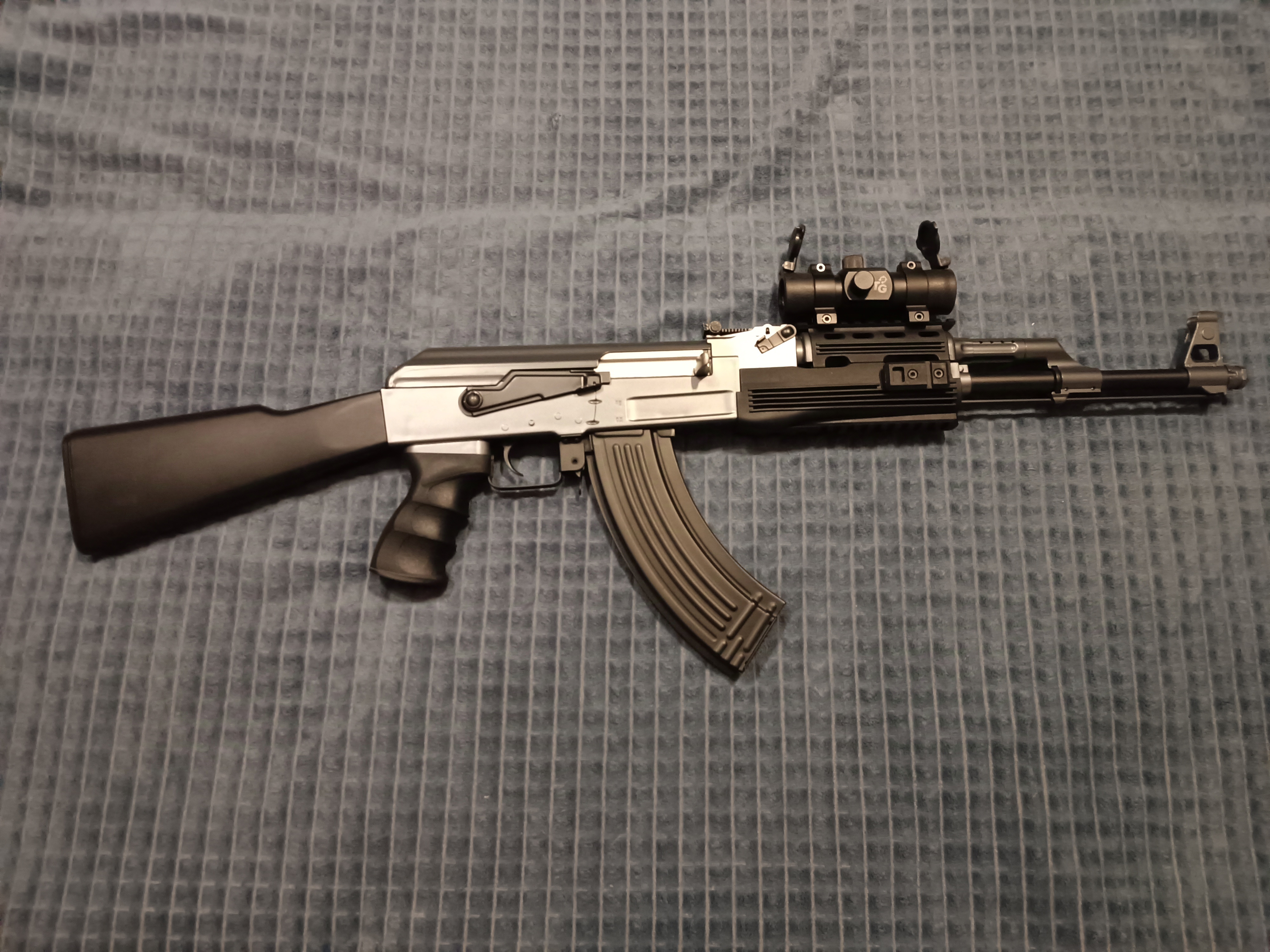 Használtfegyverek.hu | CYMA CM.028-A (Airsoft)